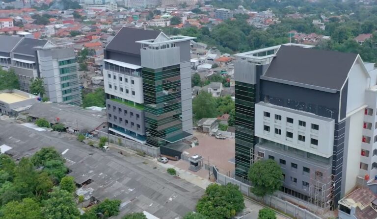Informasi Lengkap tentang Universitas Gunadarma Kampus F8: Fasilitas ...